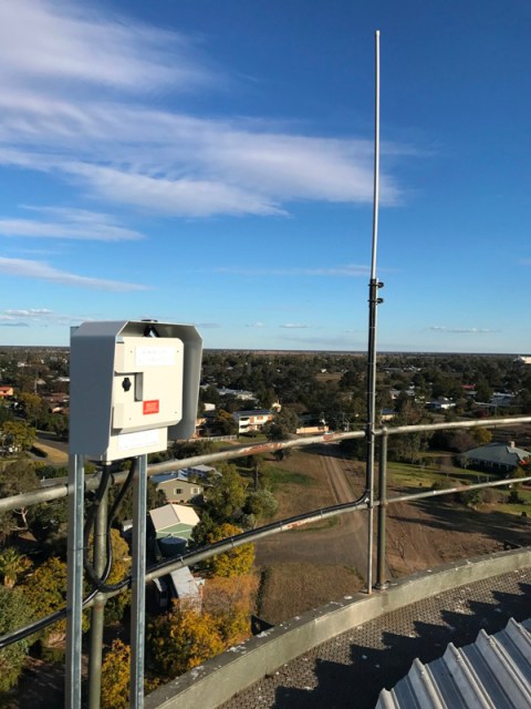 Smart Water Metering with Taggle